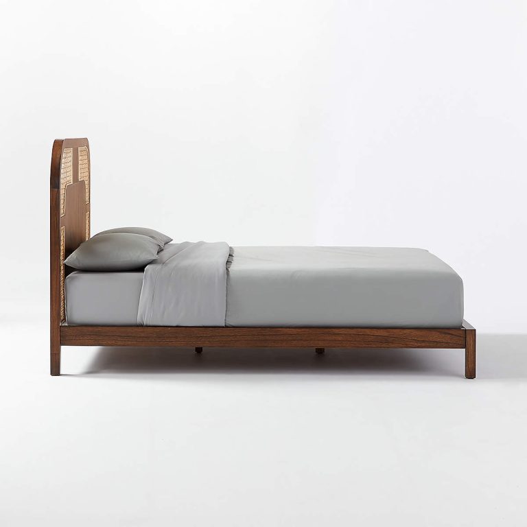 NADI WOOD AND CANE QUEEN BED - Alisarch